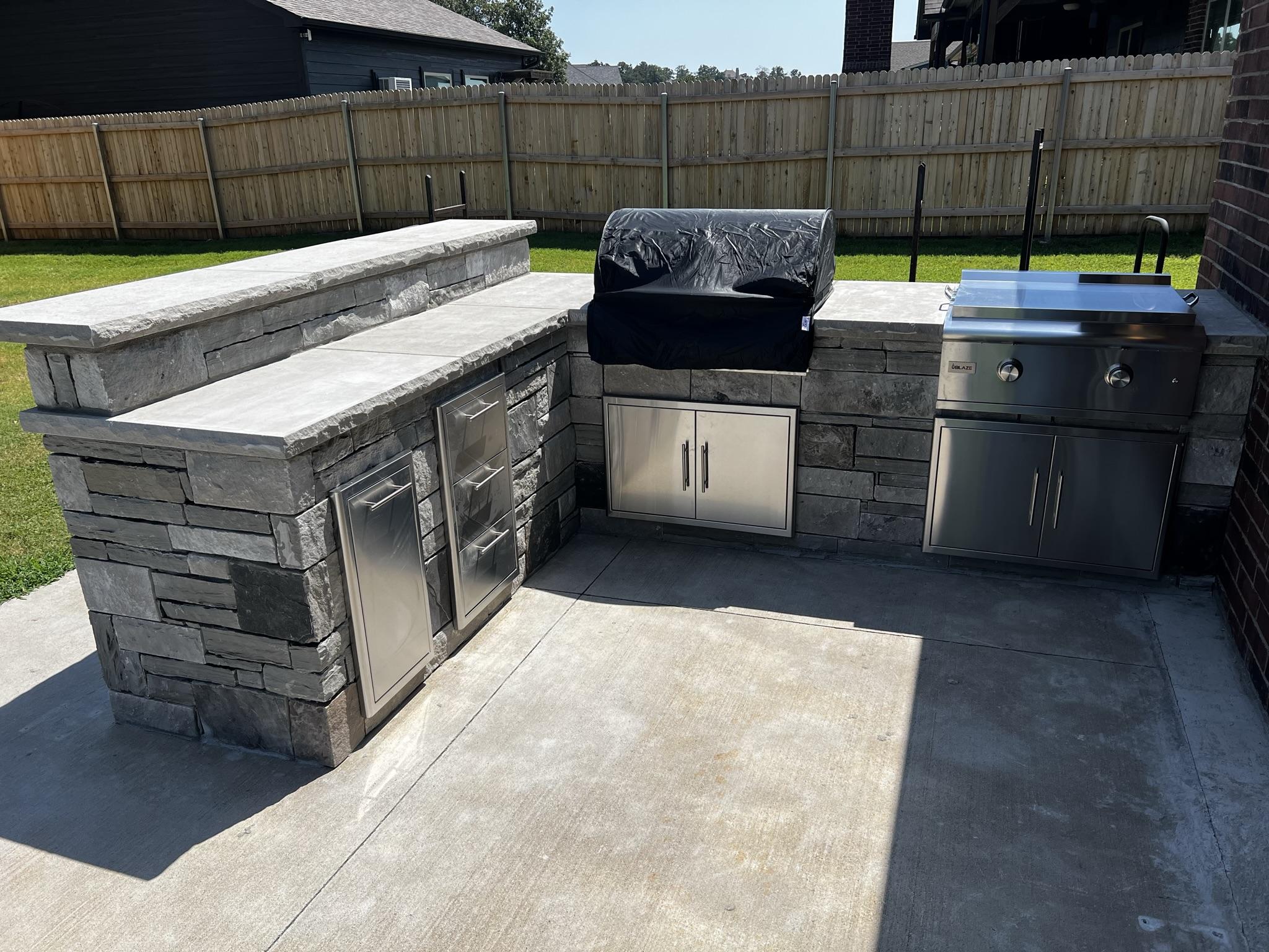 Tulsa Outdoor Kitchens | Wonderful Options - Modern Woodscapes